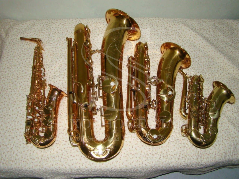 J'Elle Stainer ผู้ผลิตแซกโซโฟน ระดับเสียงต่ำ The King of Low Saxophone ...