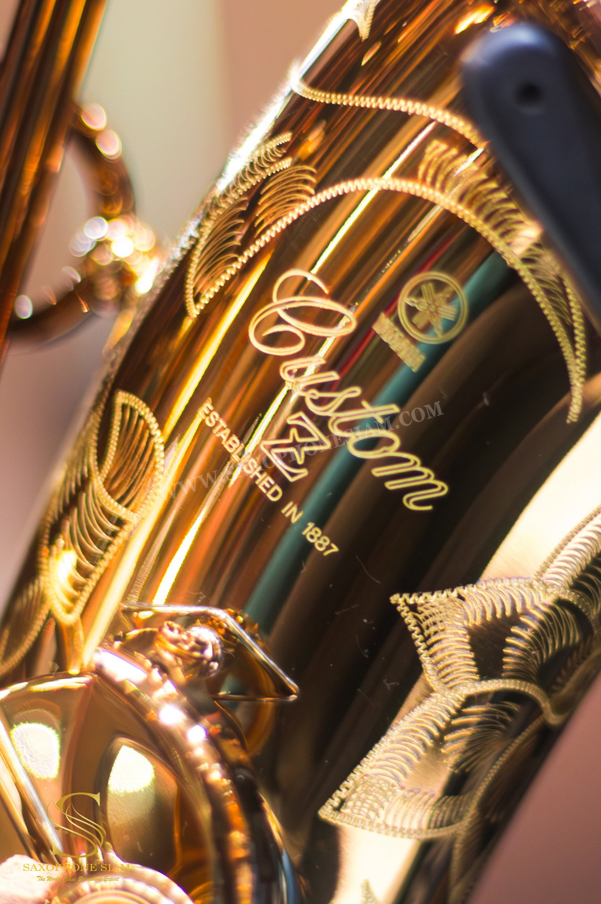 YAMAHA ALTO SAXOPHONE YAS-82ZA (AMBER) – Saxophonesiam
