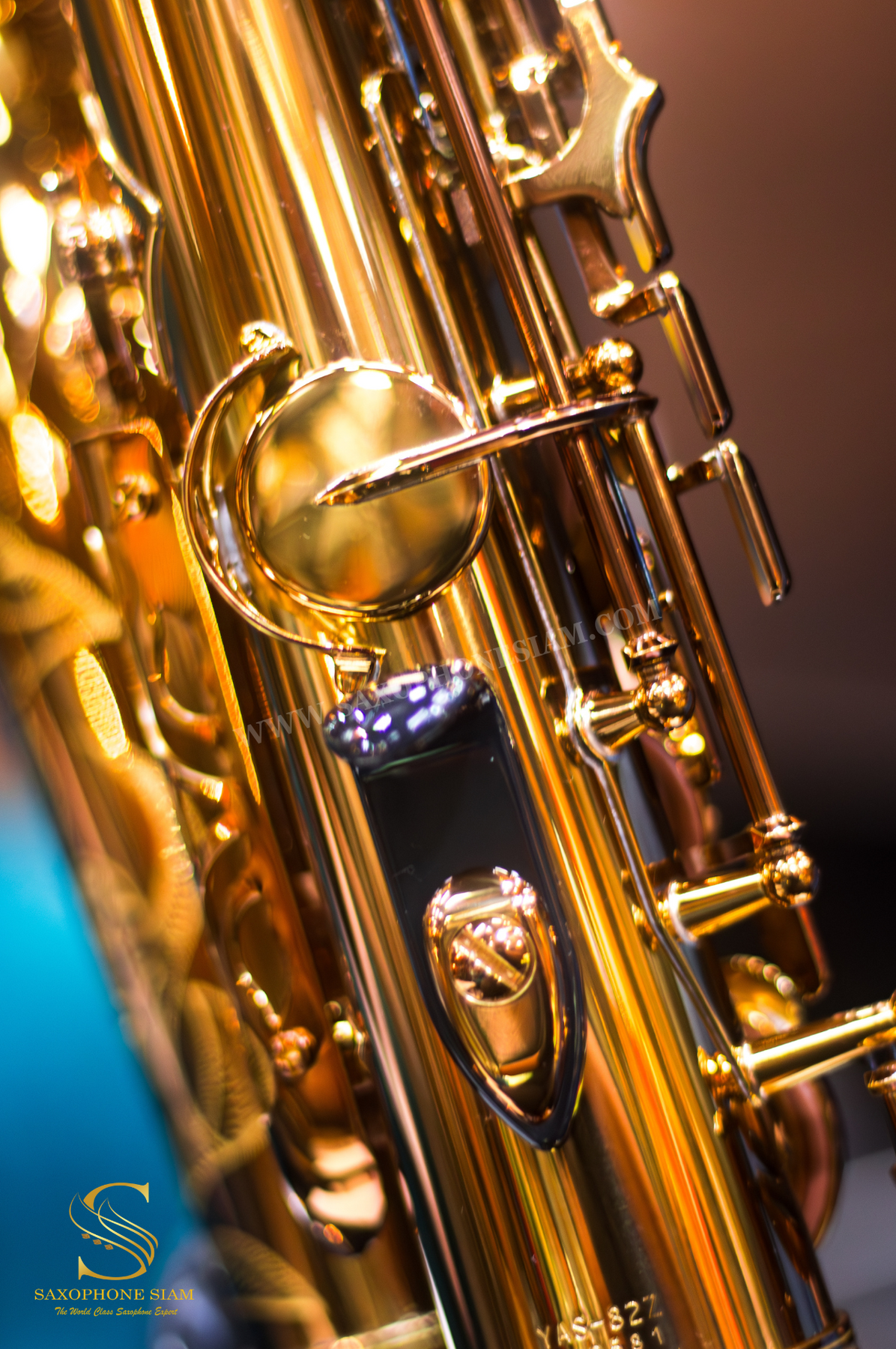YAMAHA ALTO SAXOPHONE YAS-82ZA (AMBER) – Saxophonesiam